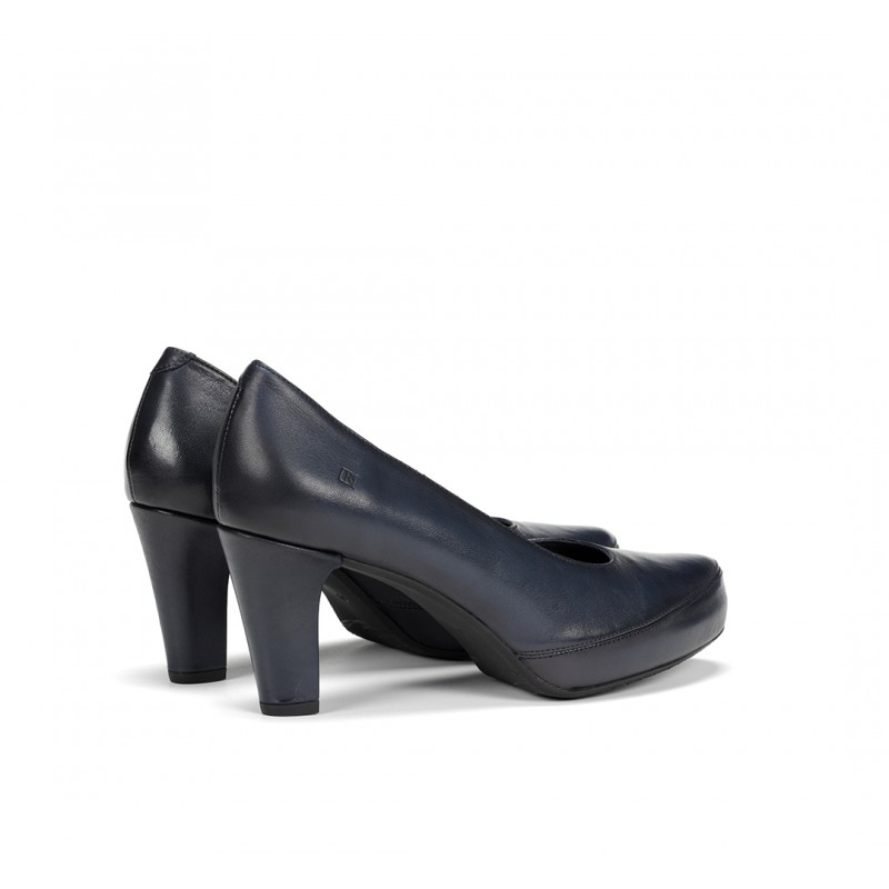 Zapatos salón de mujer Dorking by Fluchos Blesa D5794 piel color azul.